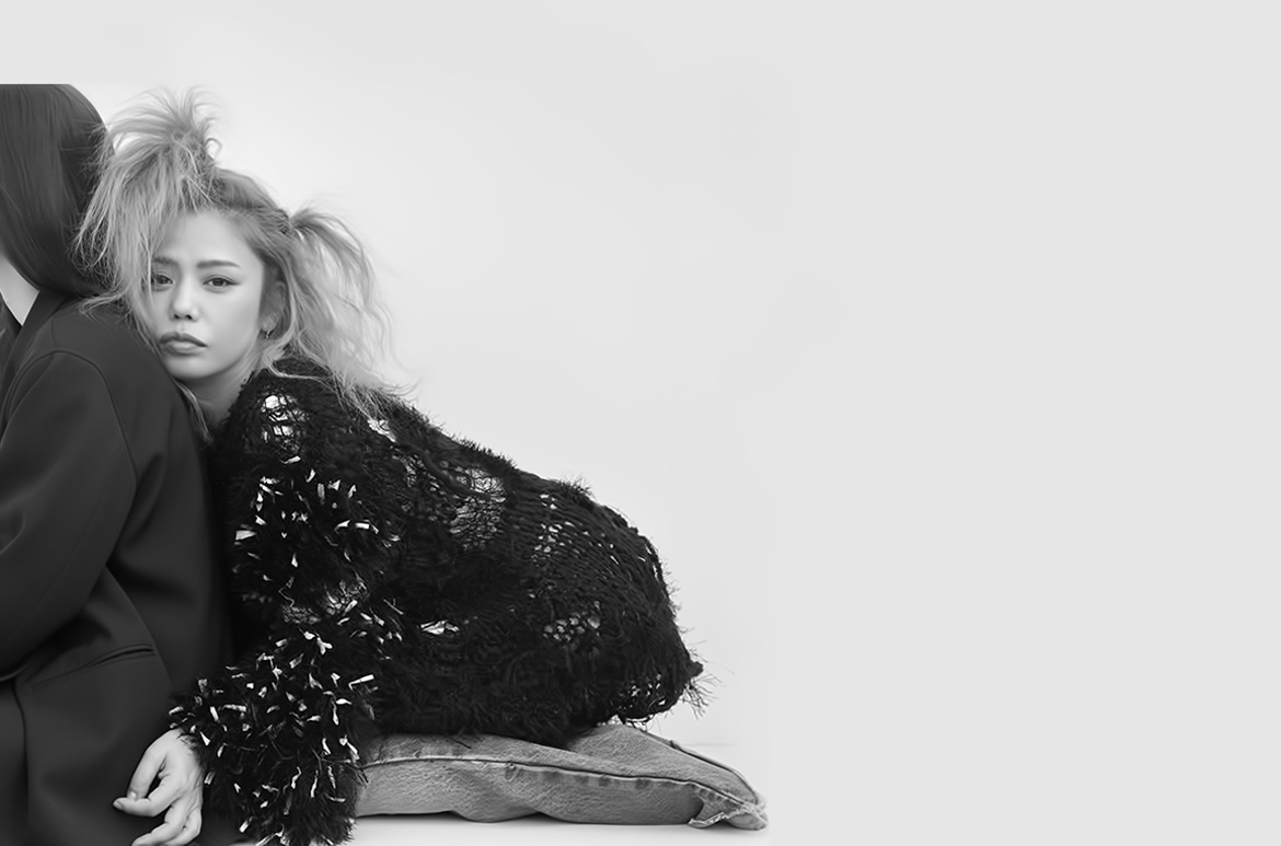 CHARA Official | ニュース、ディスコグラフィー、ライブ、ストア。